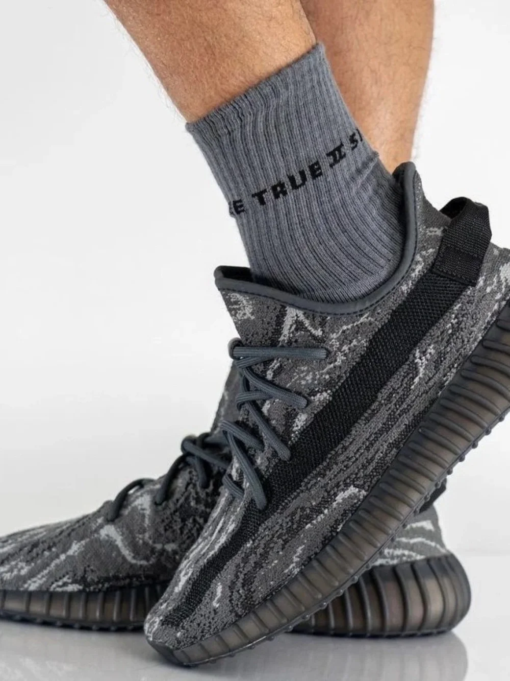 Yeezy | Shoes | Id481 Adidas Yeezy Boost 35 V2 Mx Dark Salt Grey Black ...
